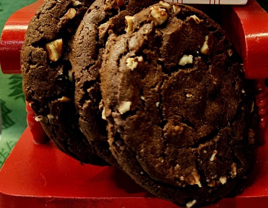 Josh's Cookies | www.chocolatesdivine.com